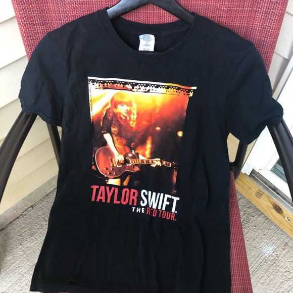 Shirts | Taylor Swift The Red Tour | Poshmark